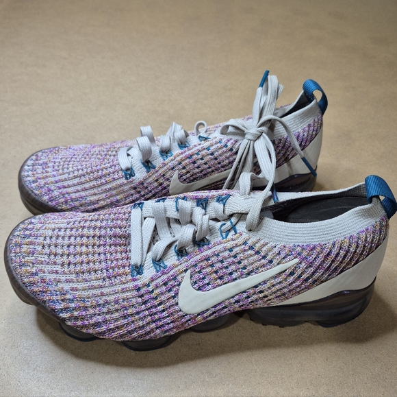 Nike | Shoes | Nike Purple And White Vapormax Athletic Shoes 228886 ...